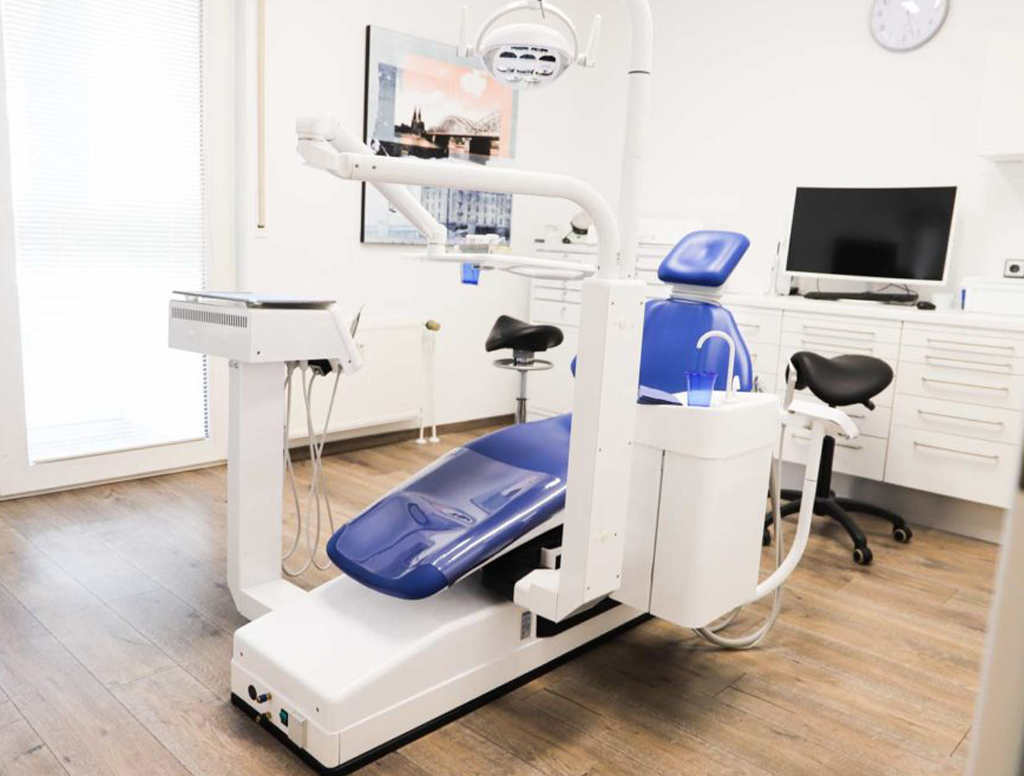 Zahnarzt Köln - Zentrum für Zahnmedizin Neusser Str.